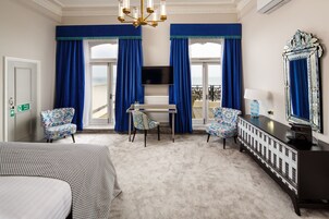 Quarto Privilege, Quarto Duplo Premium, 1 cama de casal, vista para o mar | Cofre no quarto, secretária, ferro/tábua de engomar, Wi-fi grátis 