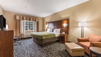 Quarto, 1 cama king-size, não fumadores | Secretária, ferro/tábua de engomar, berços/camas para crianças grátis