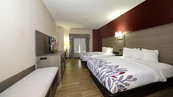 Quarto Deluxe, 2 camas queen-size, não fumadores | Secretária, ferro/tábua de engomar, berços/camas para crianças grátis