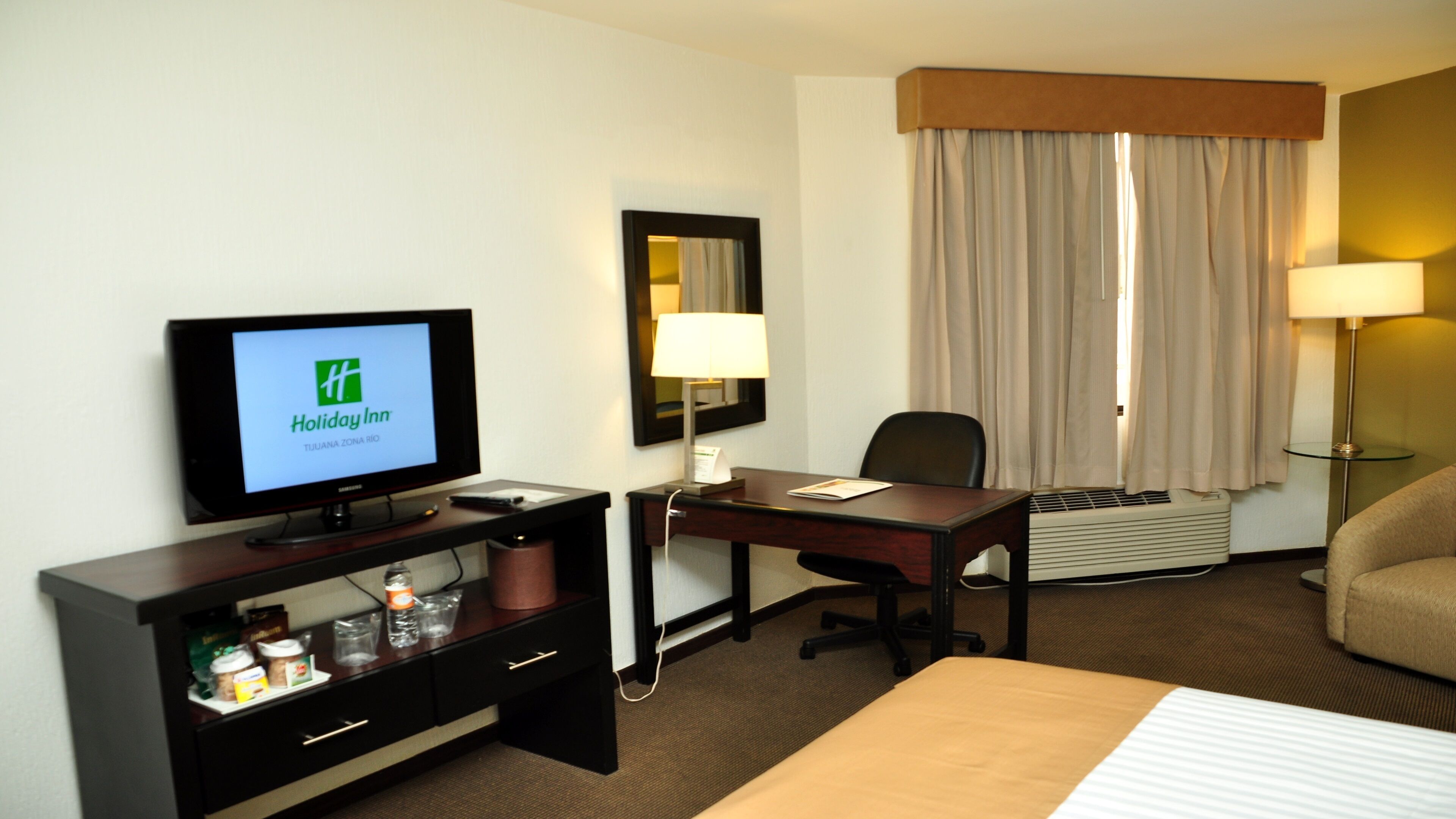 Holiday Inn Tijuana Zona Rio, an IHG Hotel Reviews, Deals & Photos 2024 ...