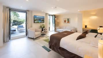Suite Premium | 3 quartos, roupa de alta qualidade, minibar, cofre no quarto
