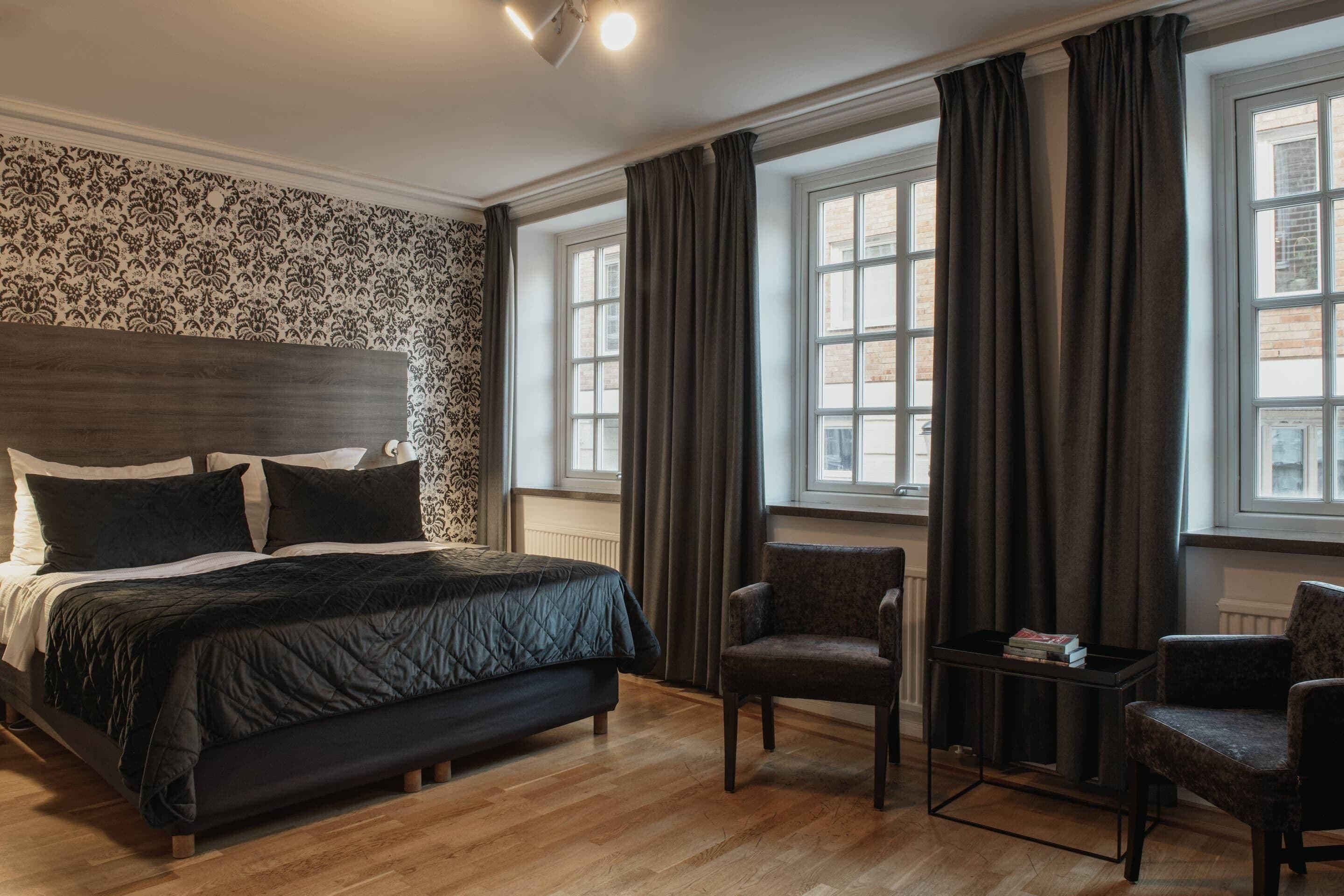 Quarto Deluxe, não fumadores | Ferro/tábua de engomar, Wi-fi grátis, roupa de cama fornecida 