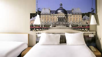 Quarto Duplo Standard, 1 cama de casal | Cofre no quarto, secretária, quartos insonorizados