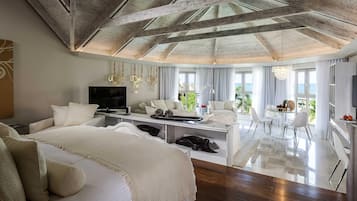 Suíte, 1 cama King, vista para o oceano (Legend Suite) | Roupas de cama premium, edredons de pluma, frigobar, cofres nos quartos