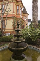 Quarto Económico | Vista para o jardim