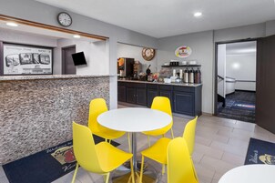 Pequeno-almoço takeaway diário incluído 