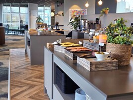 Café da manhã continental grátis todos os dias