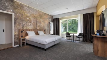 Suíte superluxo | 1 quarto, cofres nos quartos, escrivaninha, Wi-Fi de cortesia