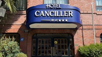 Fachada da propriedade