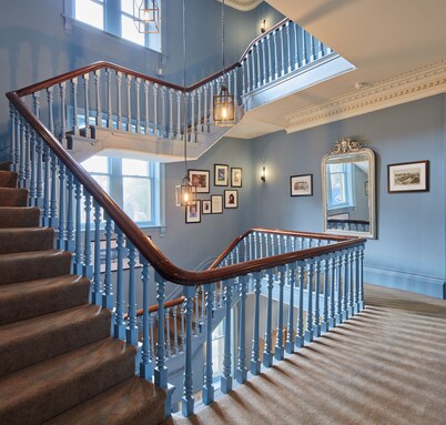 Rooms by Bistrot Pierre – The Crescent Inn