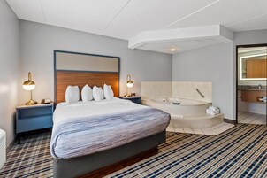 Suite-Estúdio Deluxe, 1 cama queen-size, não fumadores | Banheira de hidromassagem