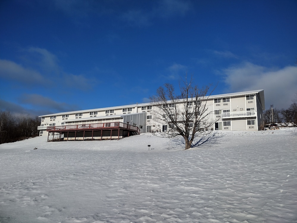 Baymont By Wyndham Proctor - Duluth, MN