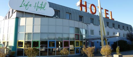 Fachada da propriedade