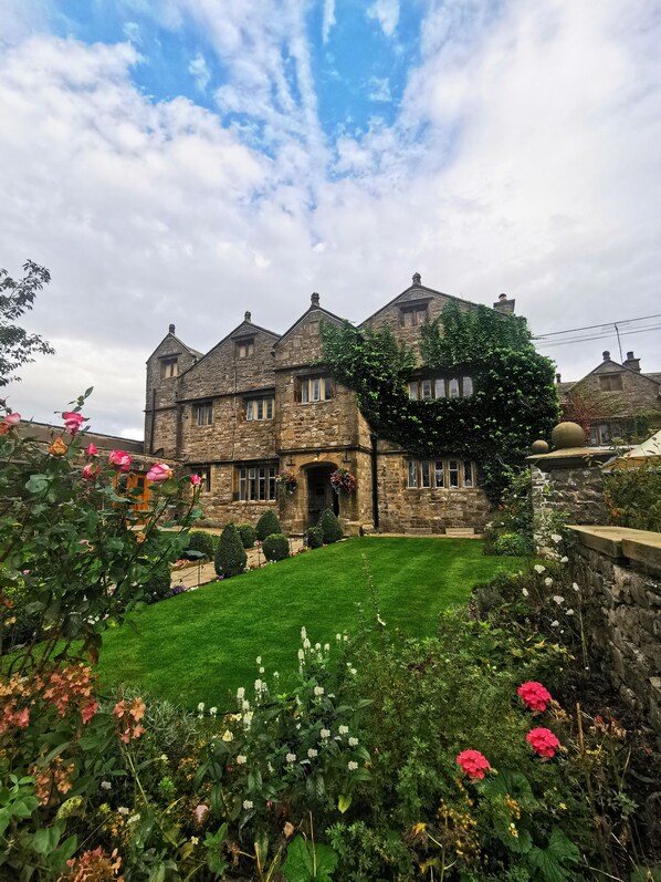 The Stirk House Hotel, Clitheroe: Info, Photos, Reviews | Book at ...