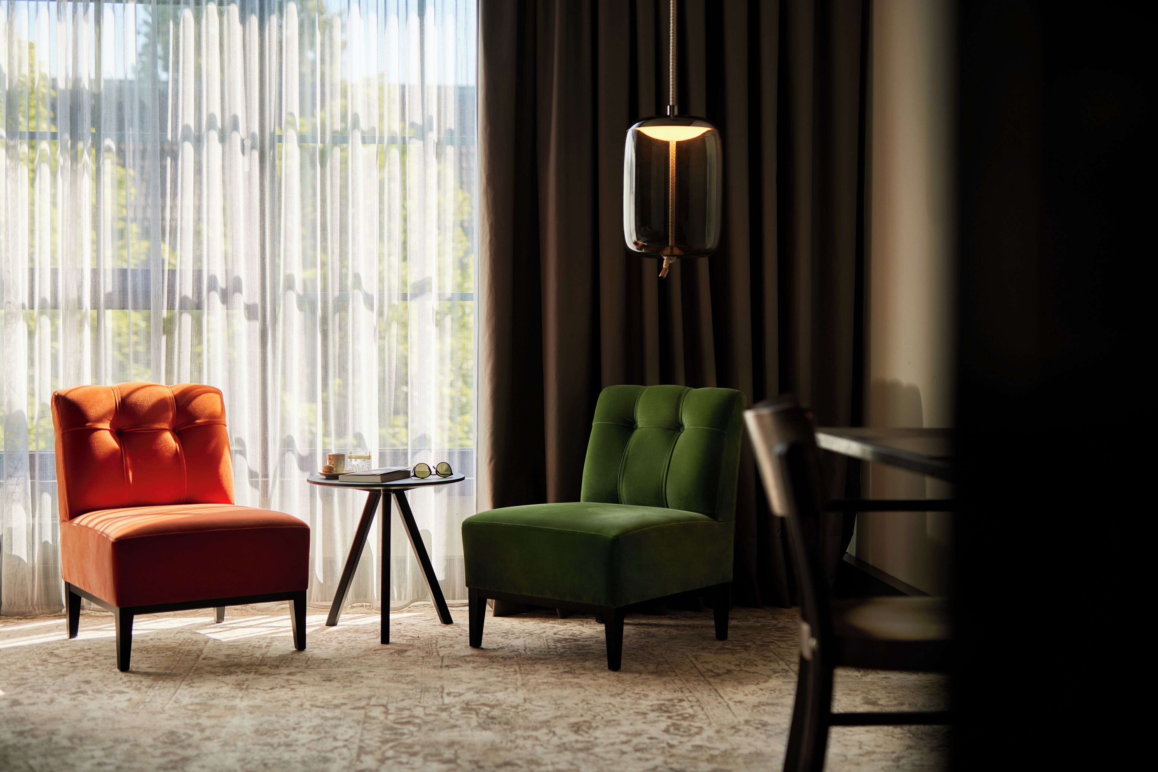 Quarto casal superior | Roupas de cama premium, frigobar, cofres nos quartos