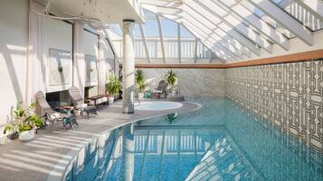 Piscina interior
