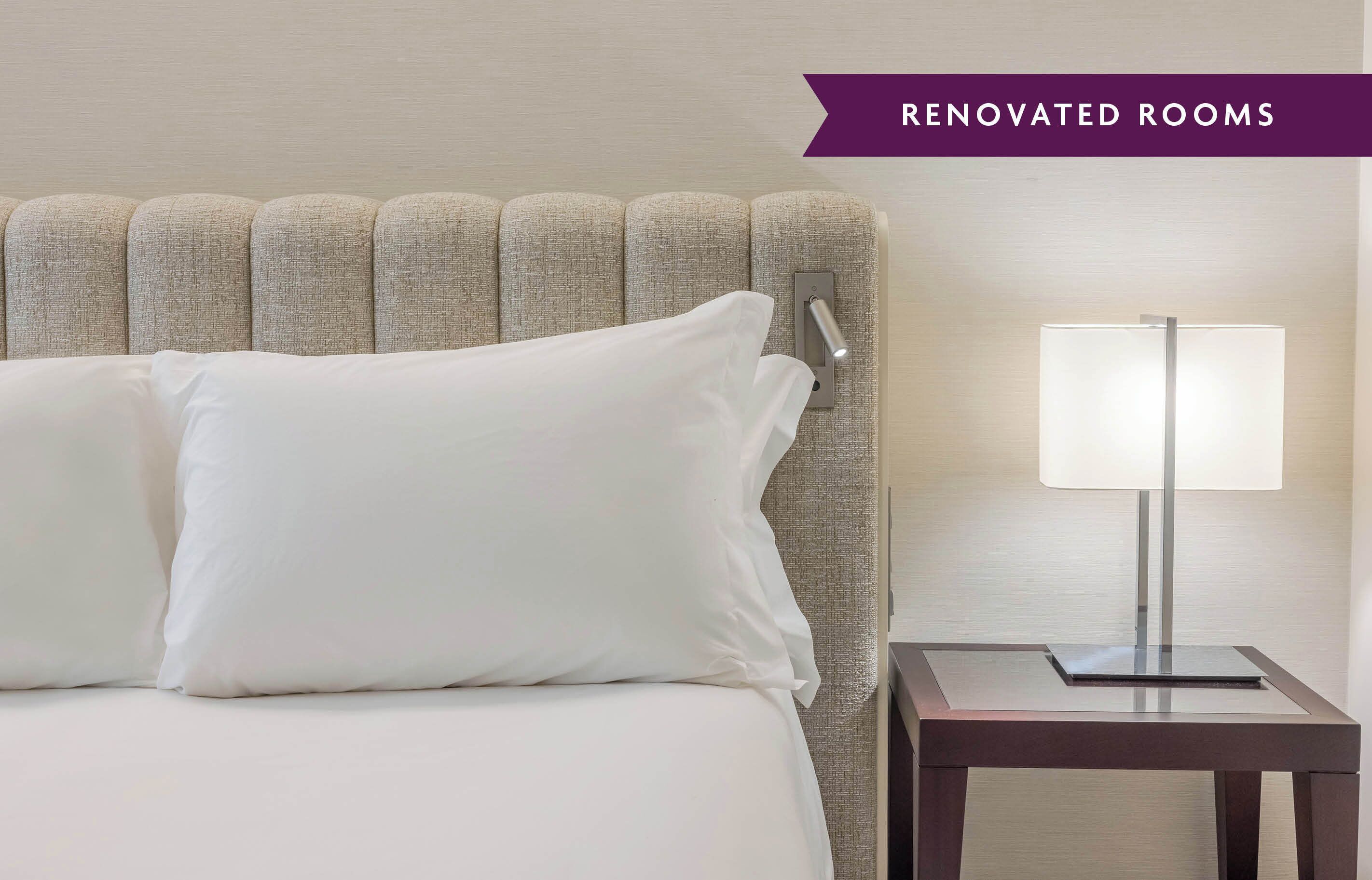 Quarto Premium, 1 cama queen-size, acessível, acesso ao Club Lounge (High Floor) | Roupa de alta qualidade, minibar, cofre com capacidade para portátil 