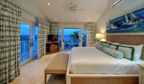 Quarto, 3 quartos (Alaire) | 1 quarto, minibar, cofre no quarto, com decoração personalizada 