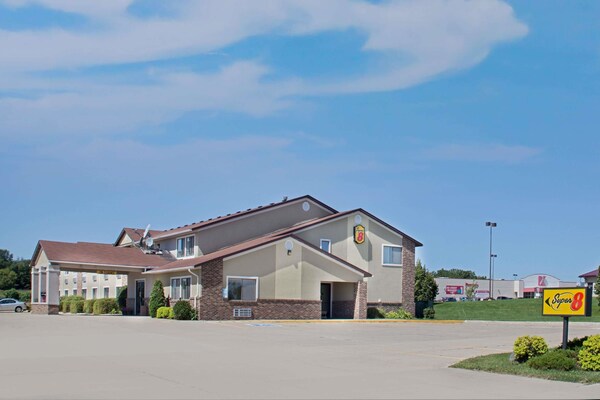 Super 8 By Wyndham Charles City - Iowa