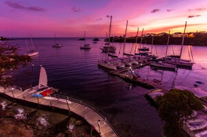 Tower Suite | Roupa de alta qualidade, cofre no quarto, secretária 