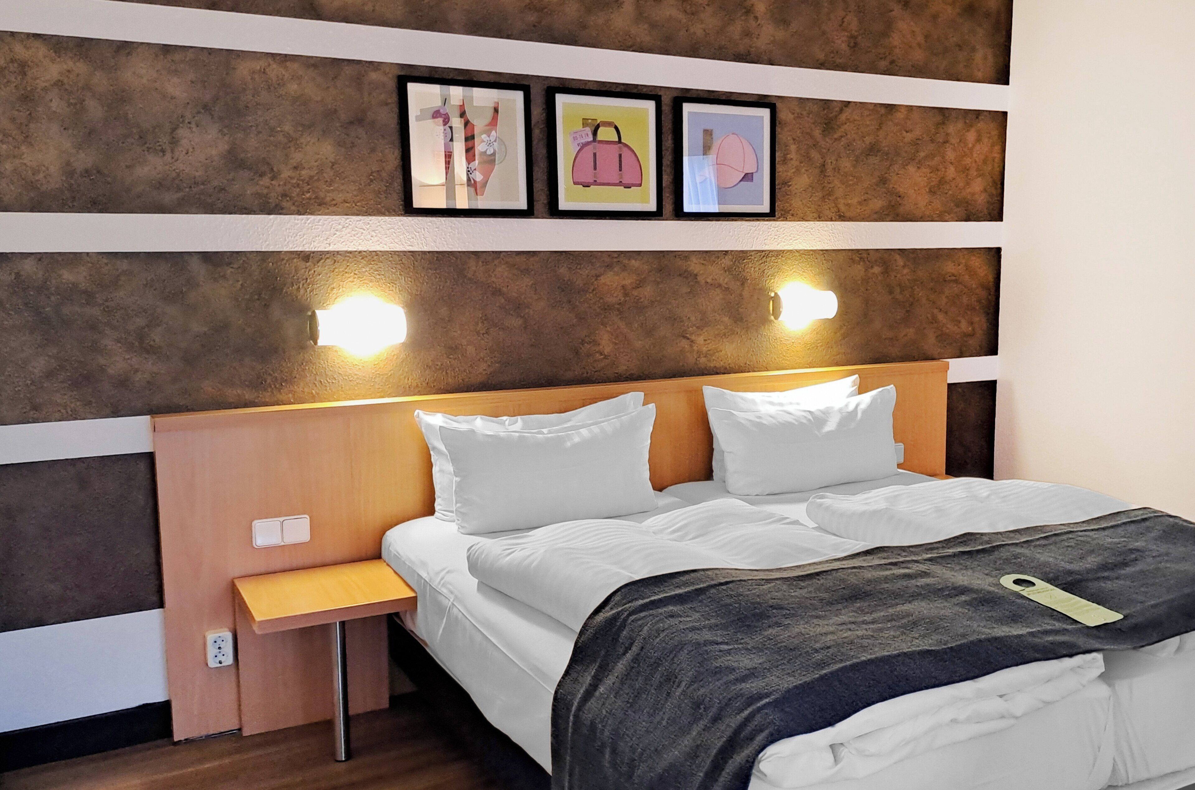 Quarto Standard | Roupa hipoalergénica, secretária, cortinas/cortinados opacos 