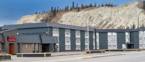 Fachada da propriedade