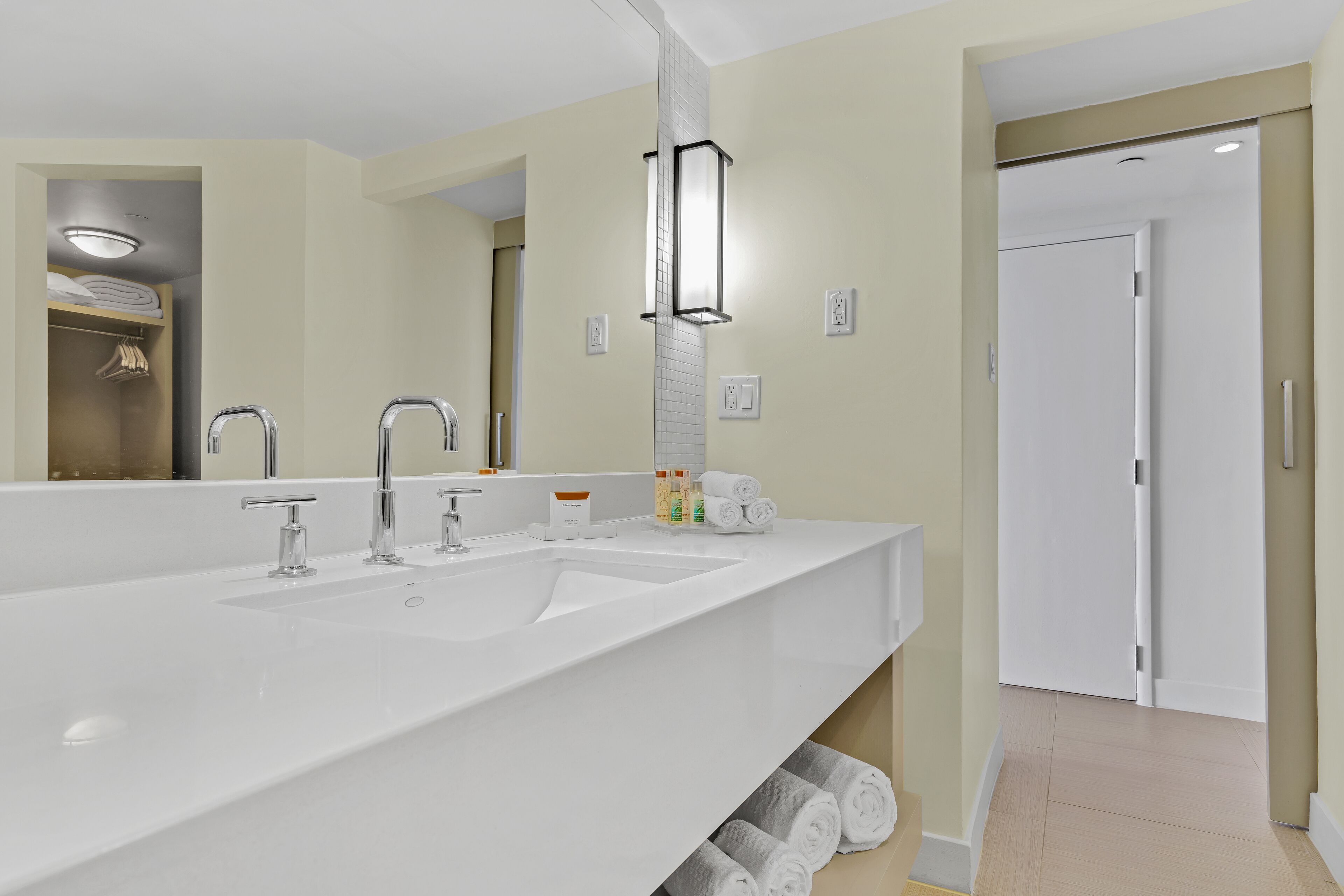 El Conquistador Resort Reviews, Deals & Photos 2024 - Expedia