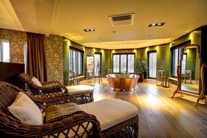 Suite (Celebrations) | Cofre no quarto, secretária, quartos insonorizados 