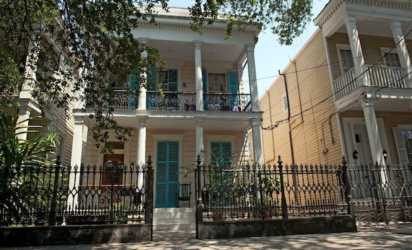 Fairchild House Bed & Breakfast - New Orleans, LA