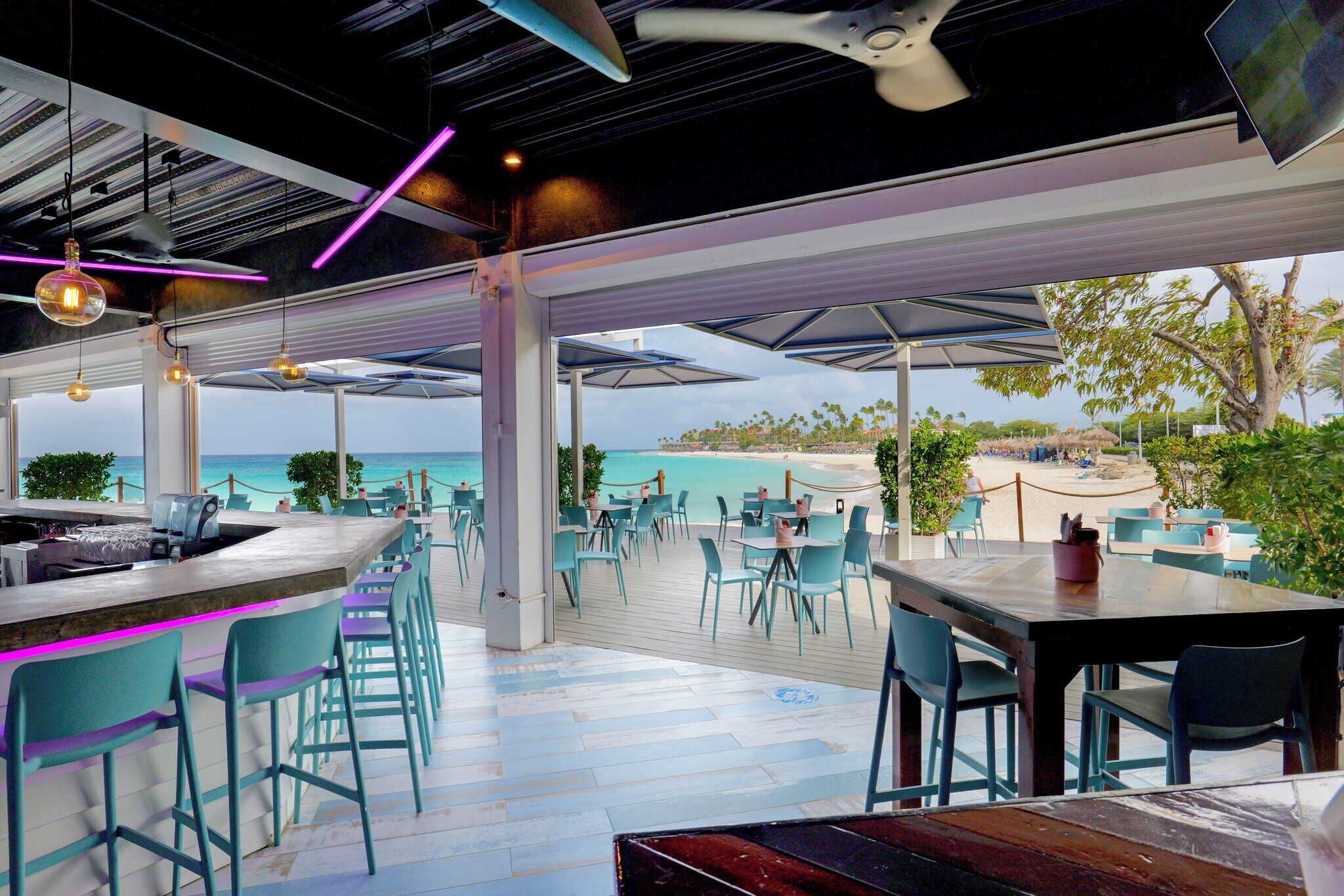 6 restaurantes, pequenos-almoços servidos, cozinha italiana 