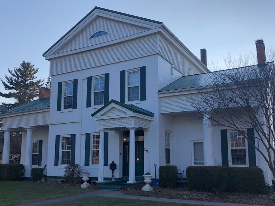 Fachada da propriedade