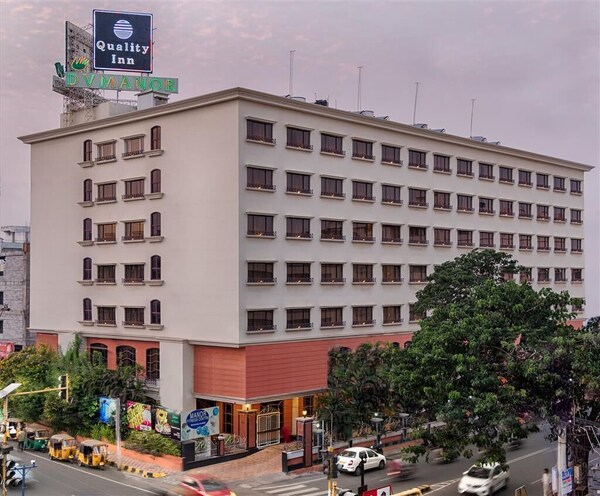 Quality Hotel D V Manor - Vijayawada
