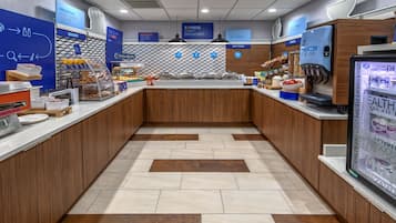 Pequeno-almoço tipo buffet diário incluído