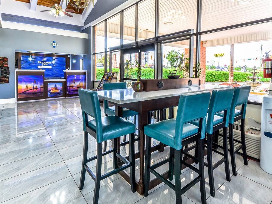 Café da manhã continental grátis todos os dias