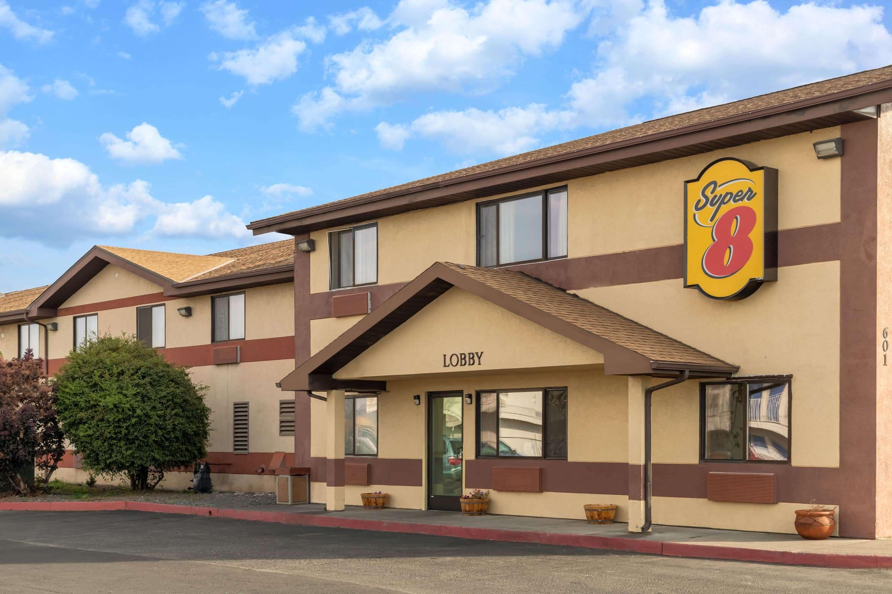Super 8 by Wyndham Pendleton Reviews Deals Photos 2025 Expedia