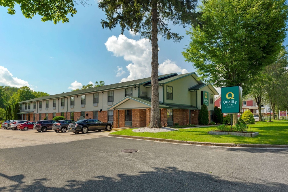 Quality Inn - Lenox, MA