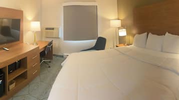 Quarto, 1 cama king-size, não fumadores | Roupa de alta qualidade, secretária