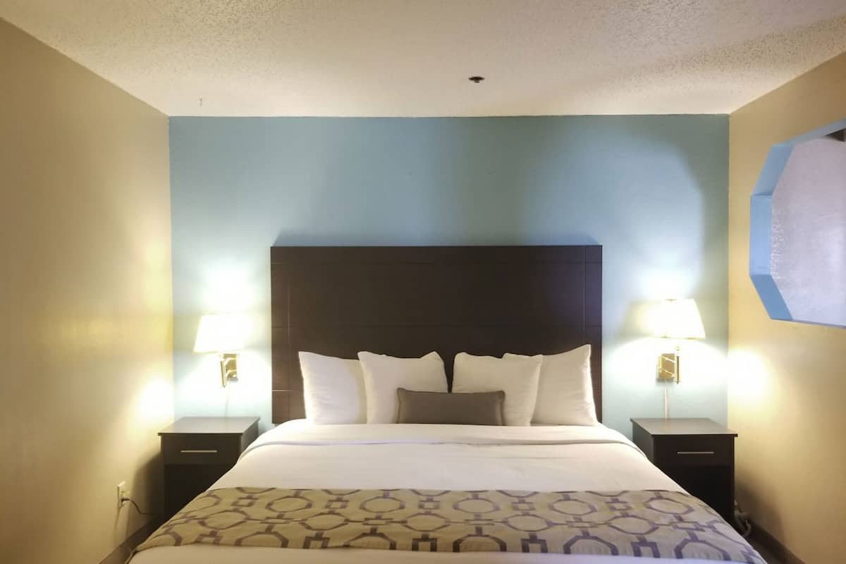 Escrivaninha, ferros/tábuas de passar roupa, Wi-Fi de cortesia