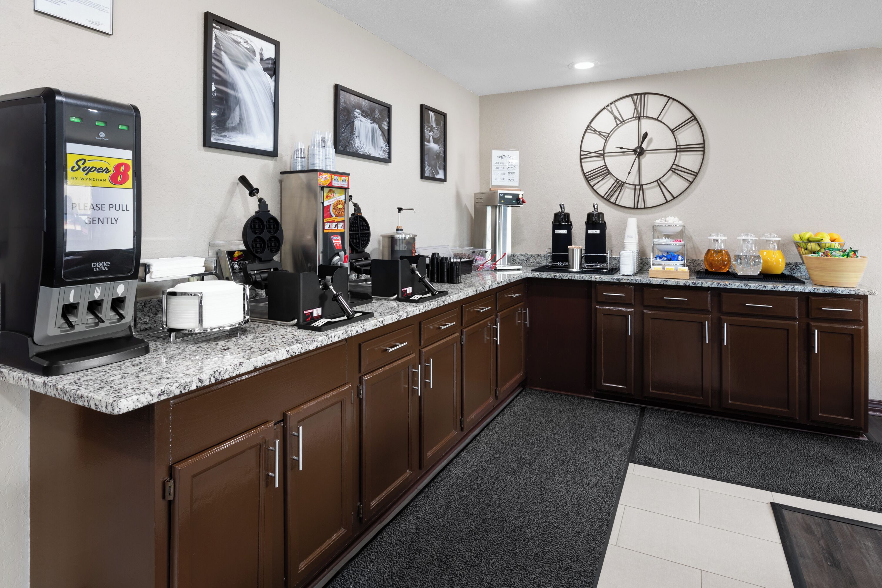 Pequeno-almoço takeaway diário incluído 