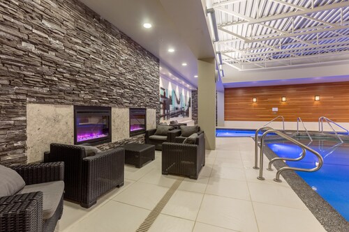 Banff Park Lodge Reviews, Deals & Photos 2024 - Expedia