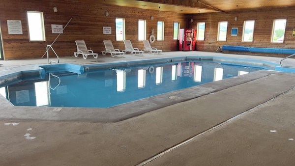 Serena Inn & Suites - Sundance - Sundance, WY