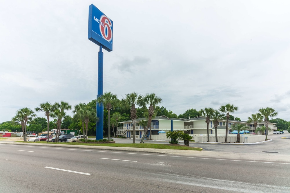 Motel 6 Pensacola, Fl - Airport West - Pensacola, FL
