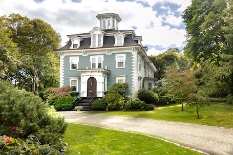 Fachada da propriedade