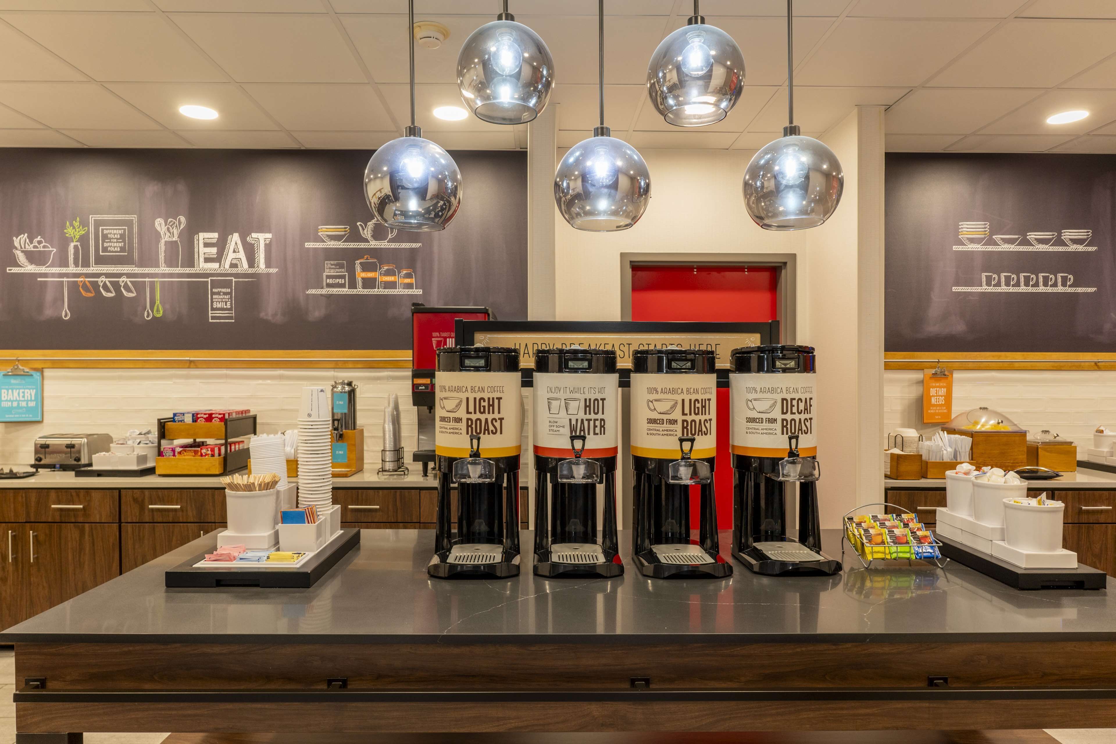 Pequeno-almoço tipo buffet diário incluído 