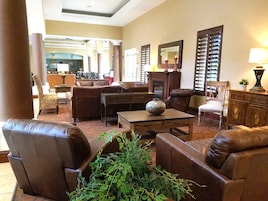 Sala de estar do lobby