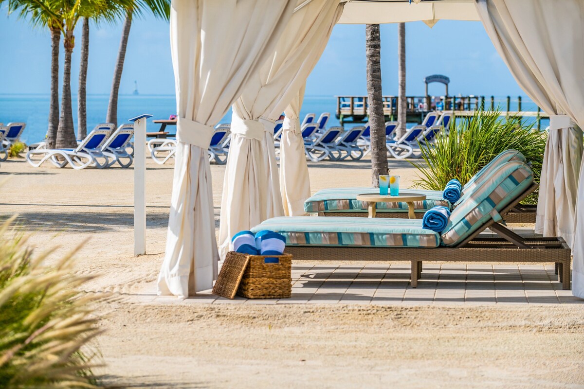 Islander Resort Reviews, Deals & Photos 2024 - Expedia