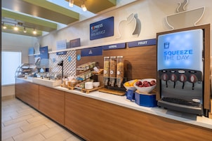 Café da manhã com buffet grátis