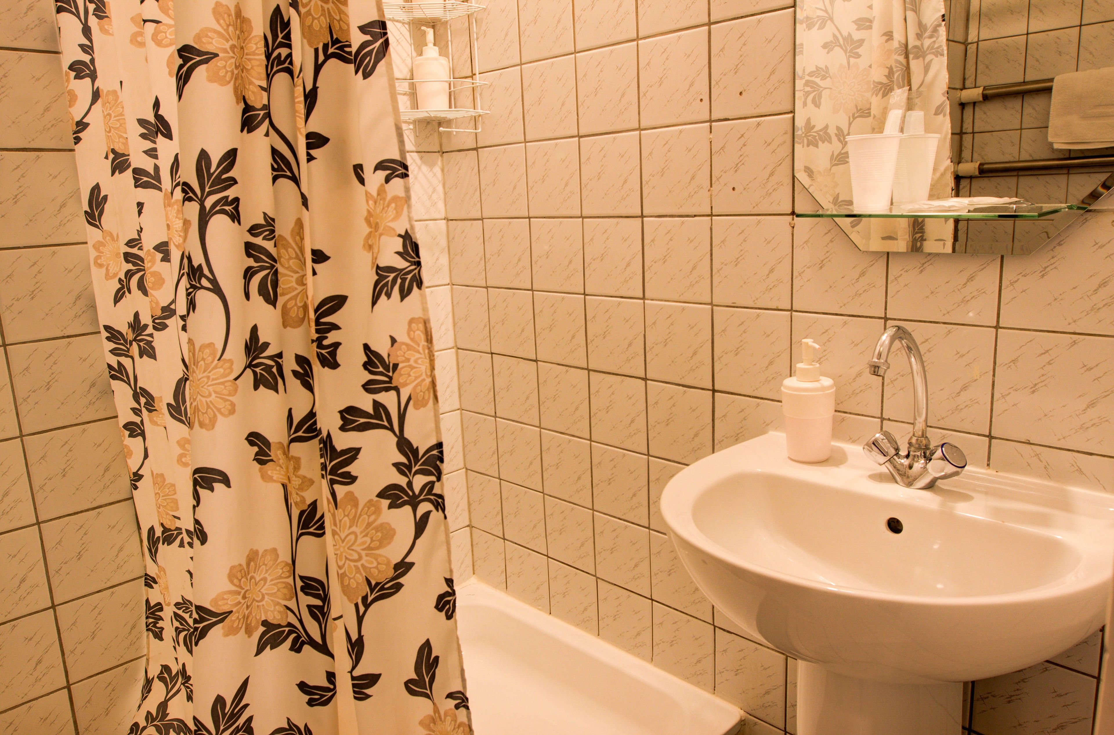 Viktorija Hotel (Riga, Latvia), Riga hotel discounts | Hotels.com