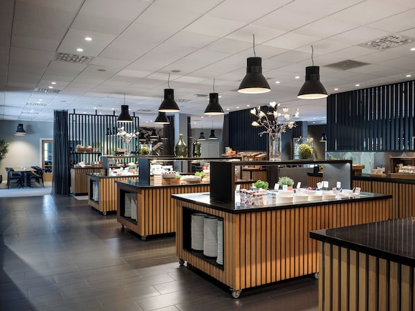 Pequeno-almoço tipo buffet diário incluído