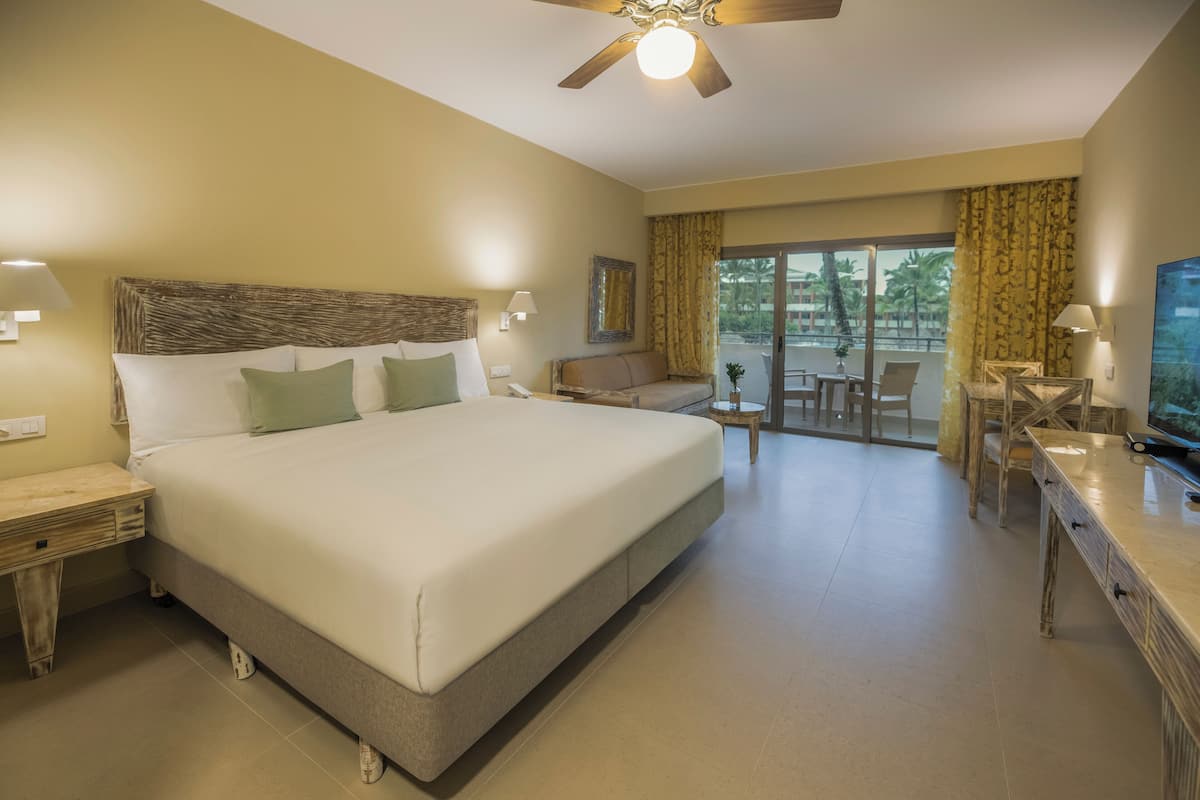 1 quarto, frigobar (abastecido com itens grátis), cofres nos quartos
